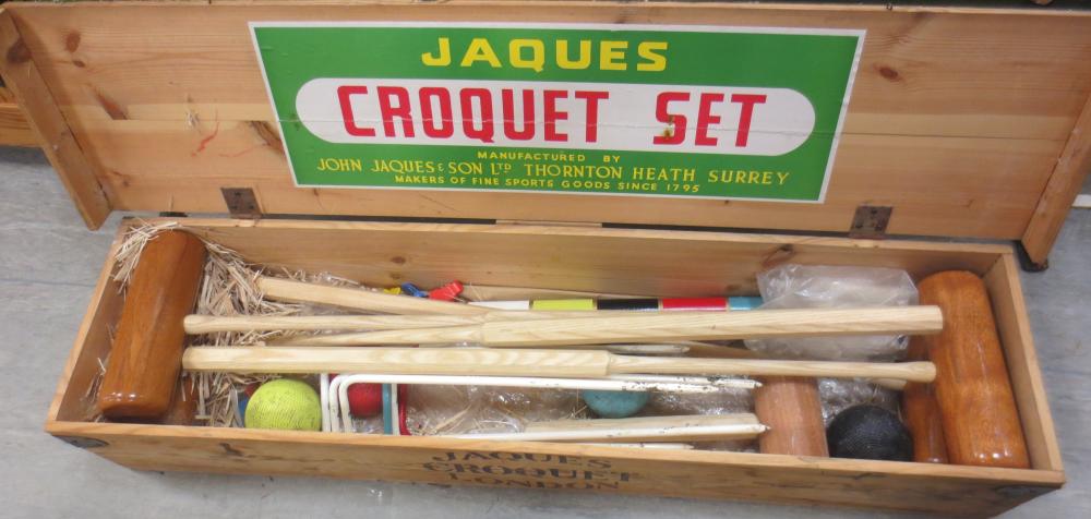 Lot 653 - A good Jacques Croquet set, boxed and