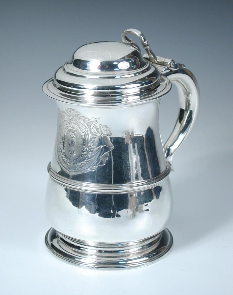 Lot 720 - A George II silver Tankard,