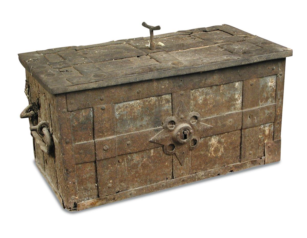 Lot 790 - A 17th century iron strapwork 'Armada'