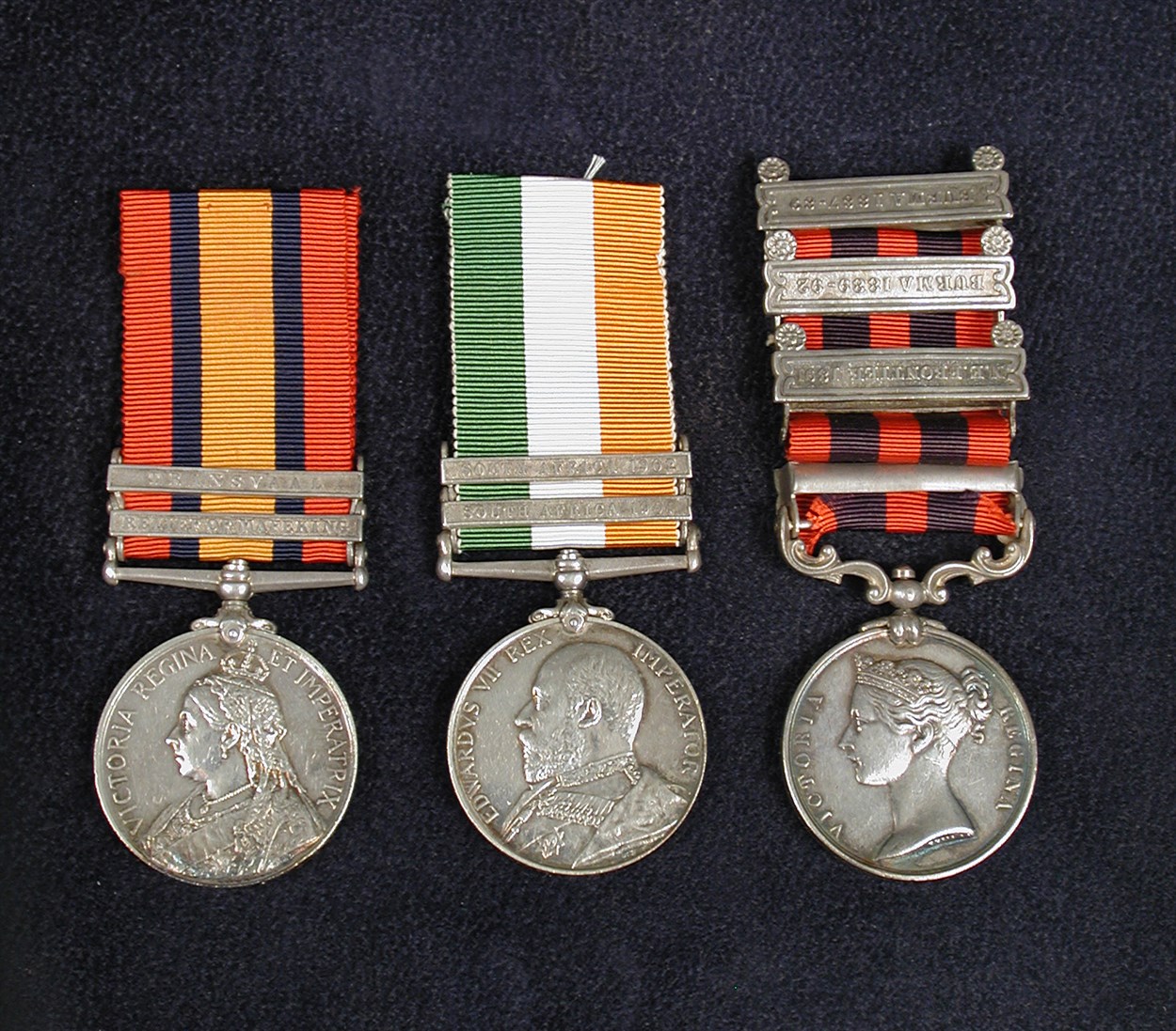 Lot 33 - Three medals to LIEUT W. H. ROBINSON No 3 Bty