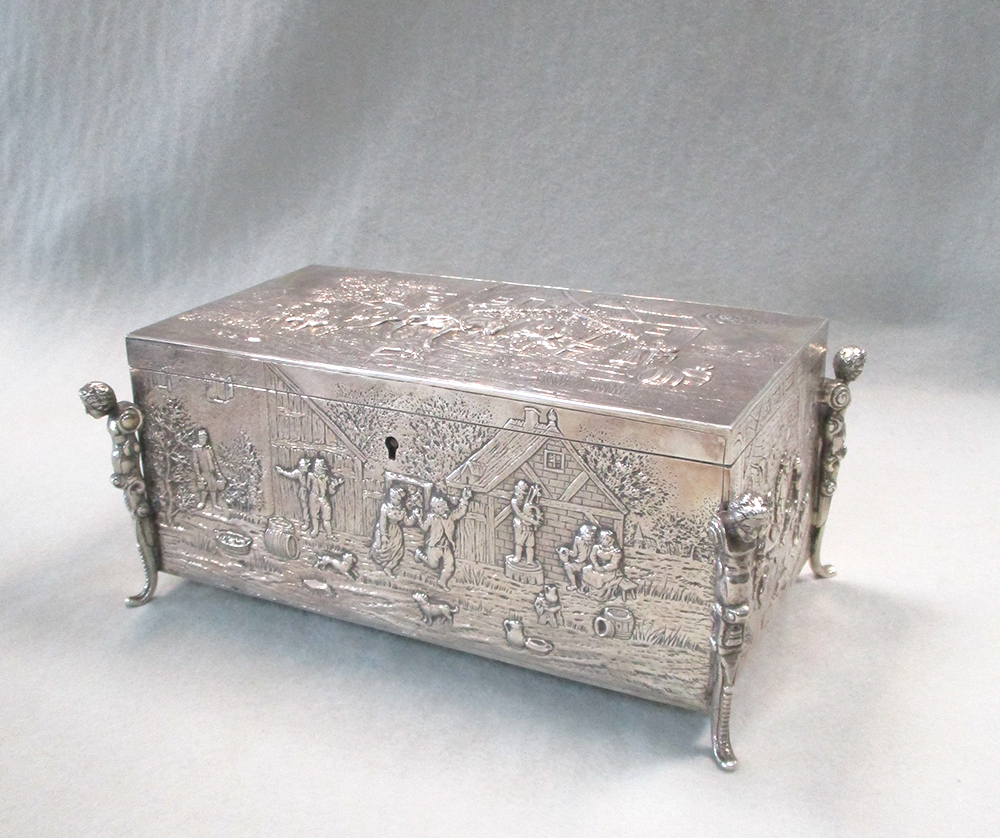 Lot 24 - A large Victorian silver casket,
