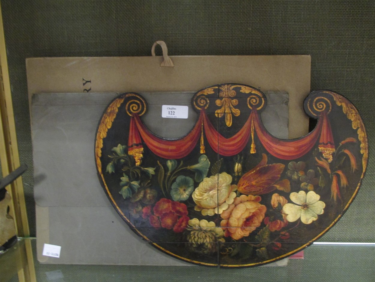 Lot 122 - A late Regency painted wood face screen