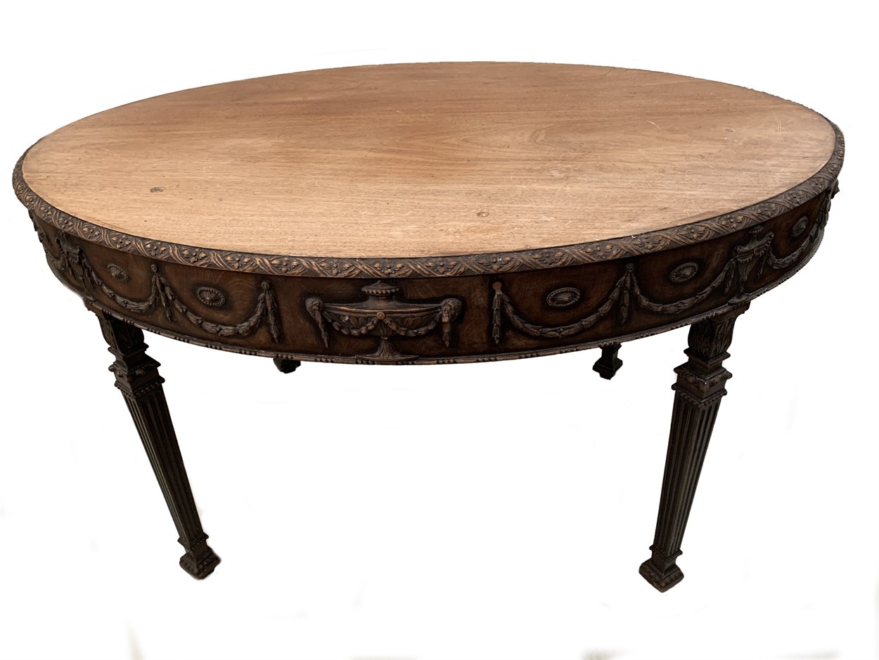 Lot 76 - An Edwardian 'Adam' revival mahogany oval