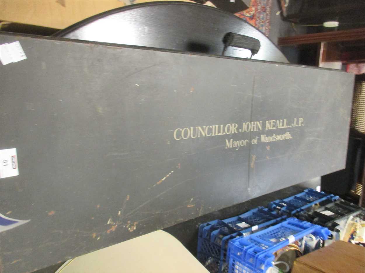 Lot 81 - A blue velvet court costume with lace cuffs