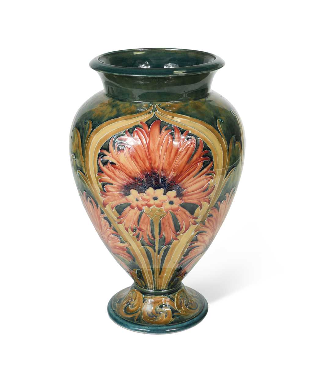 Lot 11 - A MacIntyre Moorcroft Revived Cornflower