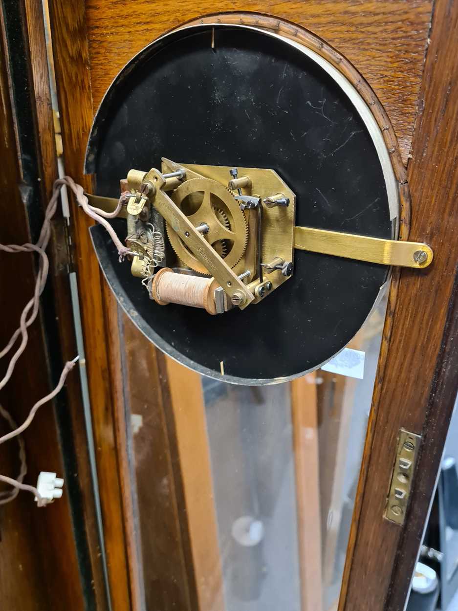 Lot 269 - Synchronome electric master clock with