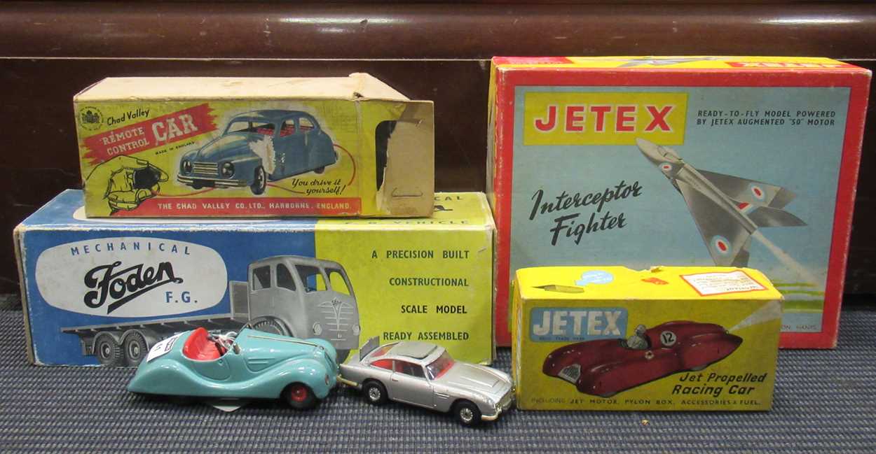 Lot 41 - Jetex Interceptor, Shackleton toy car and a