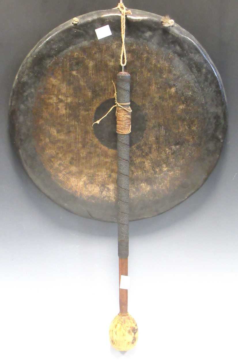 Lot 83 - A signed Chinese gong and striker together