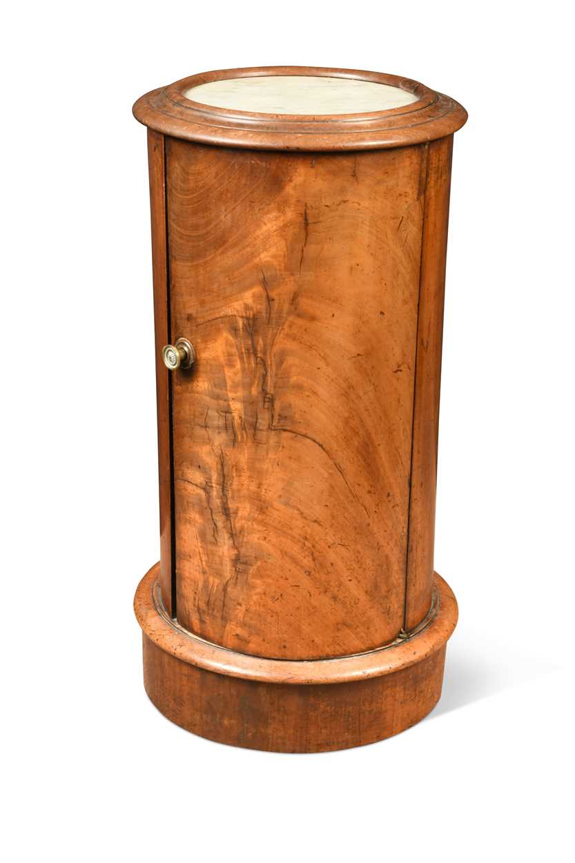 Lot 807 - A Victorian mahogany cylindrical bedside pot
