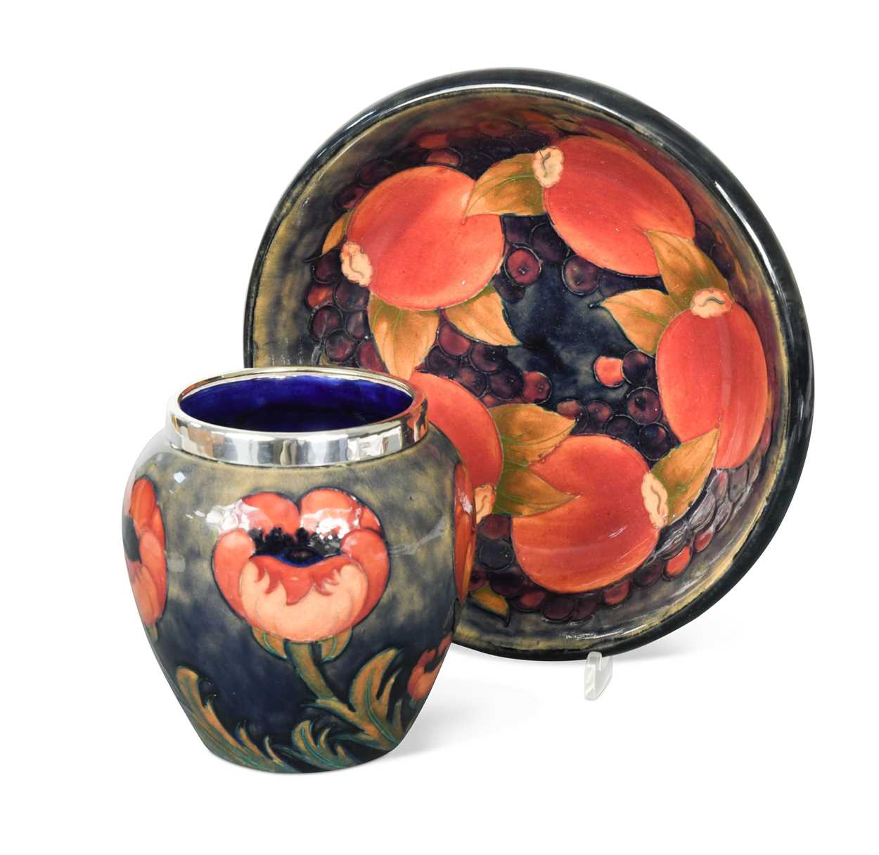 Lot 36 - A Moorcroft Big Poppy pattern vase,