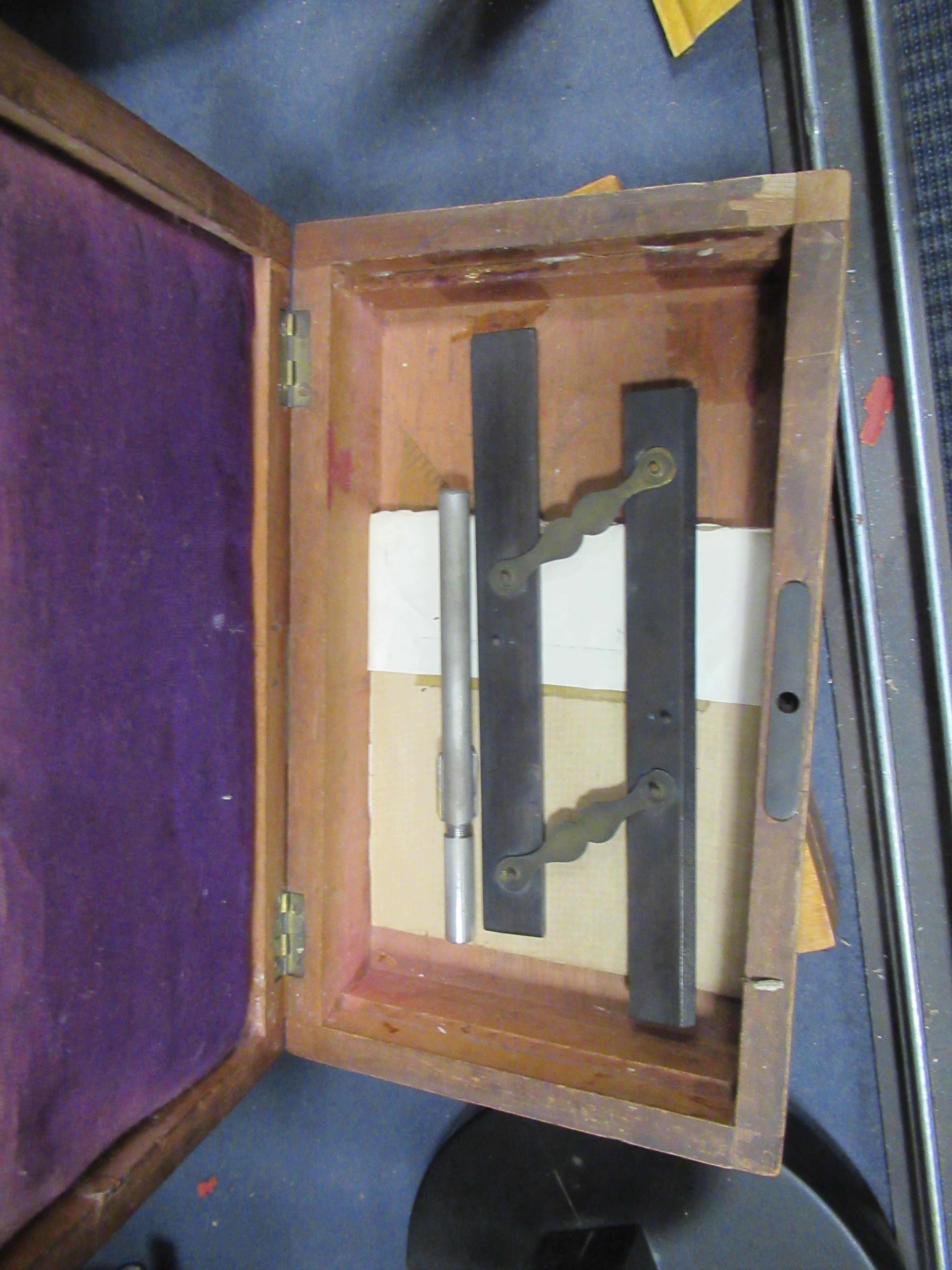 Lot 66 - An Ediswan high-frequency electro set, a