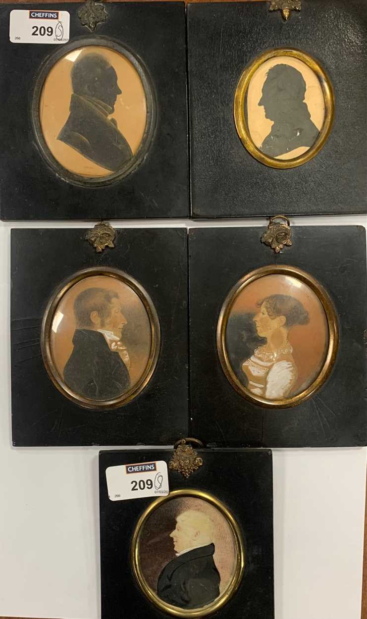 Lot 209 - A collection of portrait silhouettes and