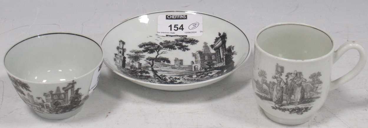 Lot 154 - A Worcester bat printed composed trio, circa