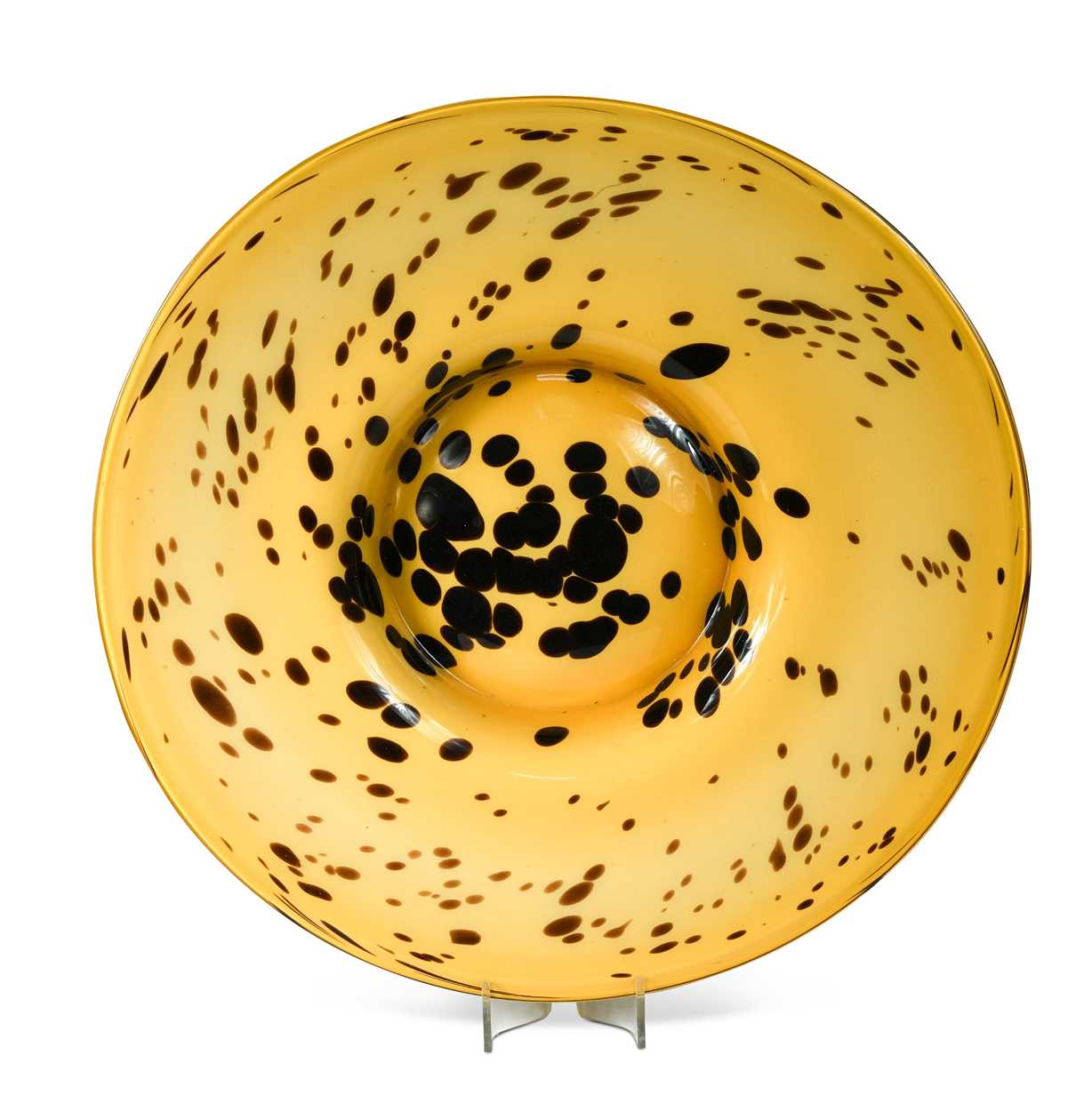 Lot 17 - A large Italian 'tortoiseshell' glass charger,