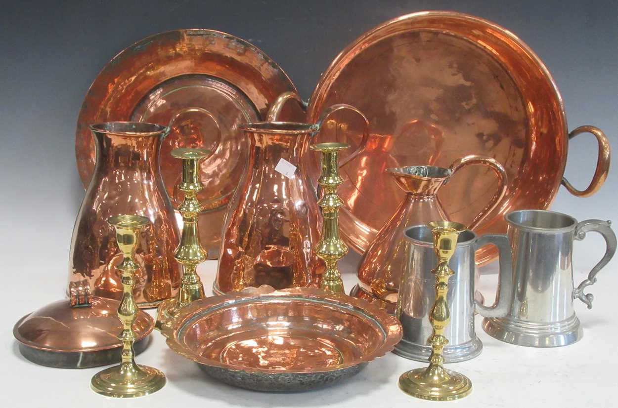 Lot 42 - A collection of copper and brassware