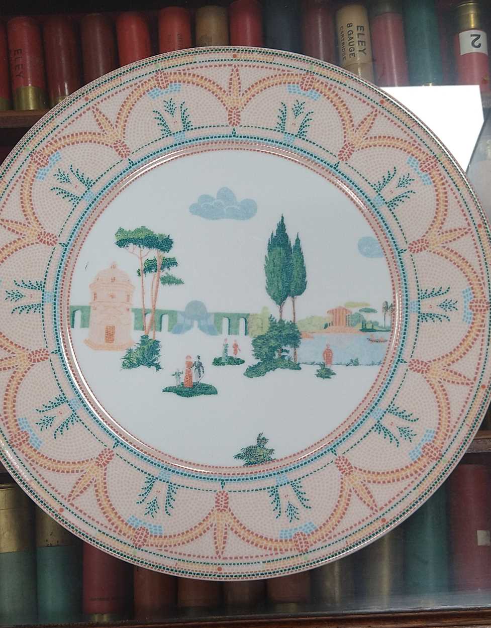 Lot 316 - Ten decorated pointilliste decorated dinner