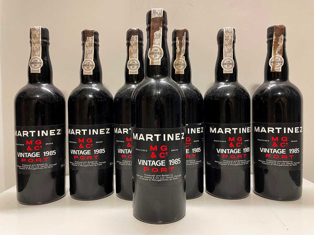 Lot 13 - Martinez 1985 Vintage Port,