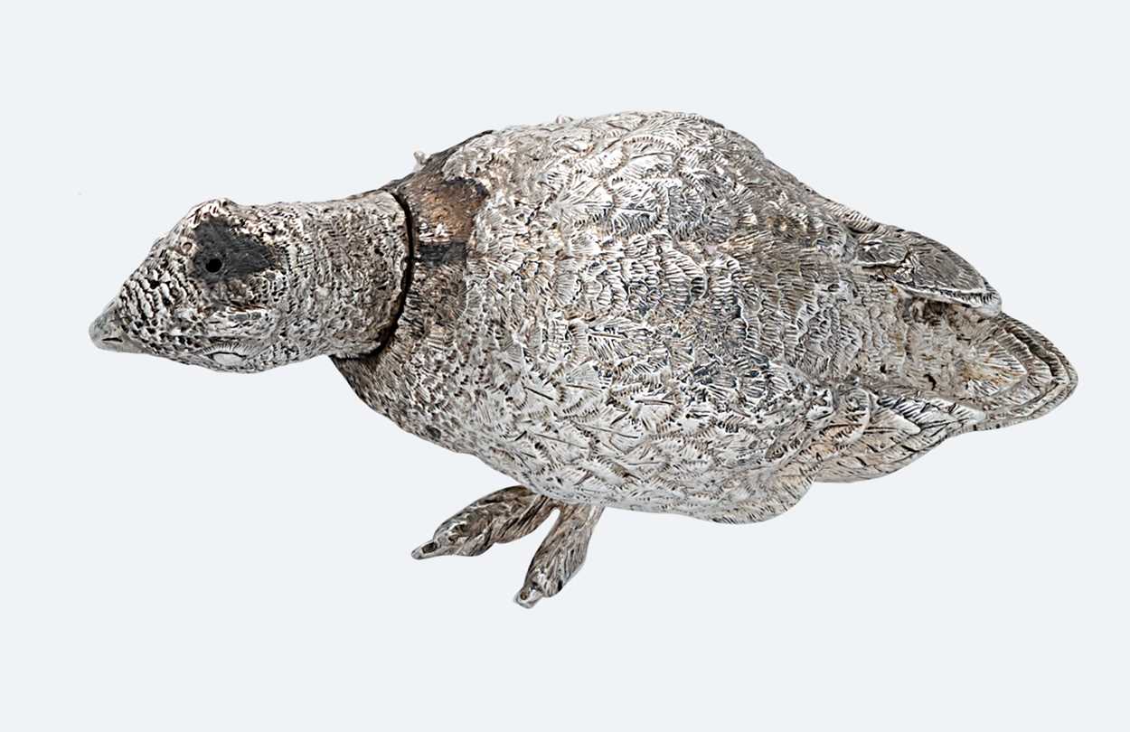 Lot 276 - A late 20th century silver novelty salt