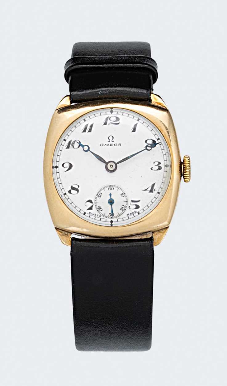 Lot 262 - Omega - A 9ct gold wristwatch,