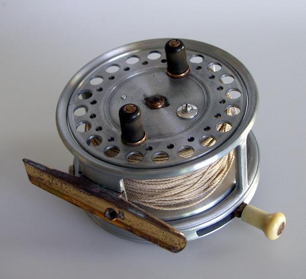 Lot 269 - Hardy - a 'Silex Major' extra wide drum reel