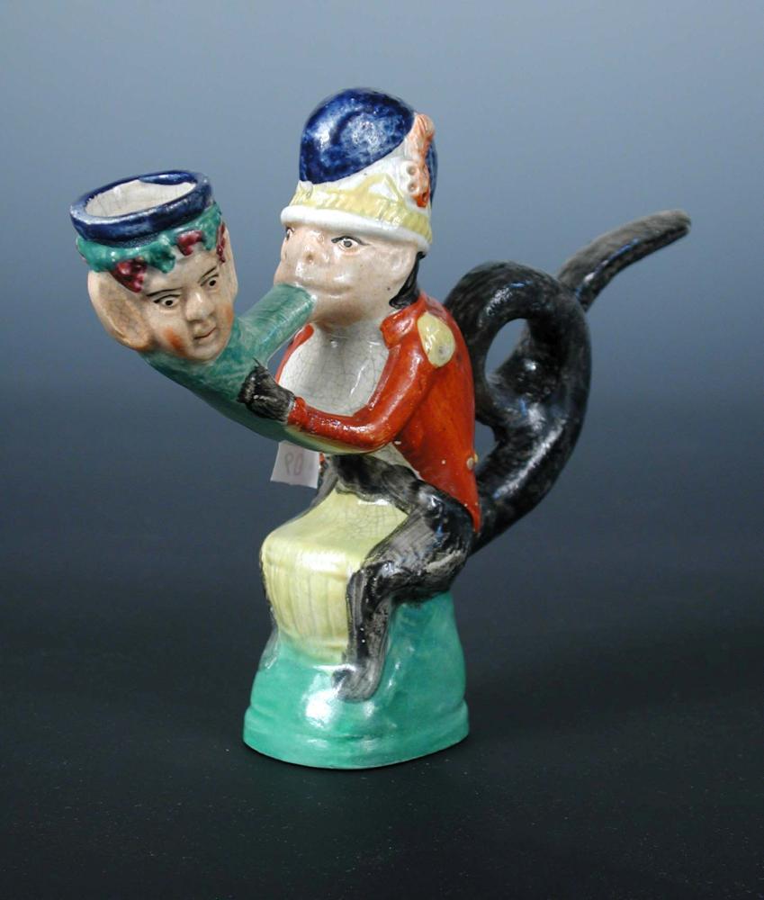 Lot 2 - An early 19th century Pratt ware pipe