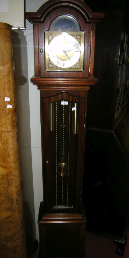 Lot 19 - A reproduction grandmother clock
