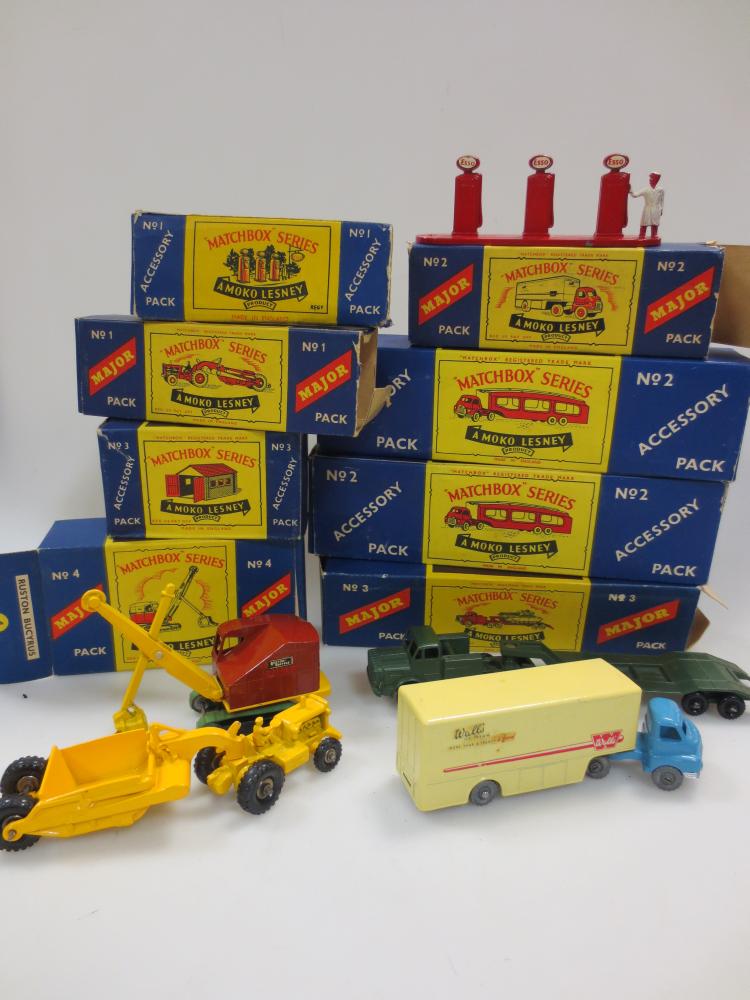 Lot 481 - Lesney Matchbox Major Packs: M1 Caterpillar